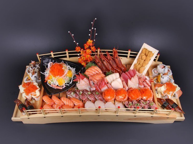 Product-Sushi Bridge Suitable For Sushi Bar And Family 26cm